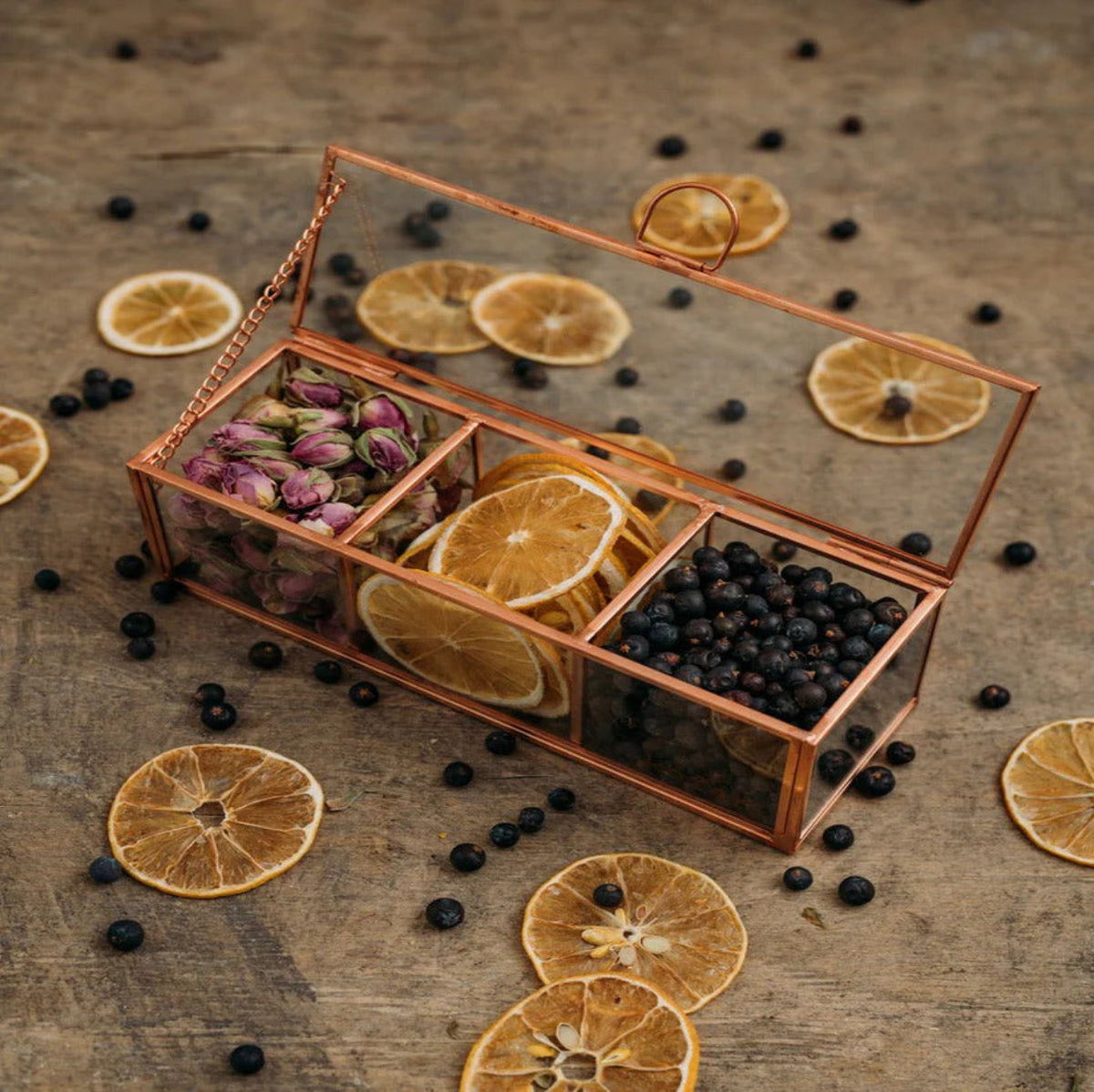 BOTANICA Glass Box with Herbs - small size – Botanicaspices